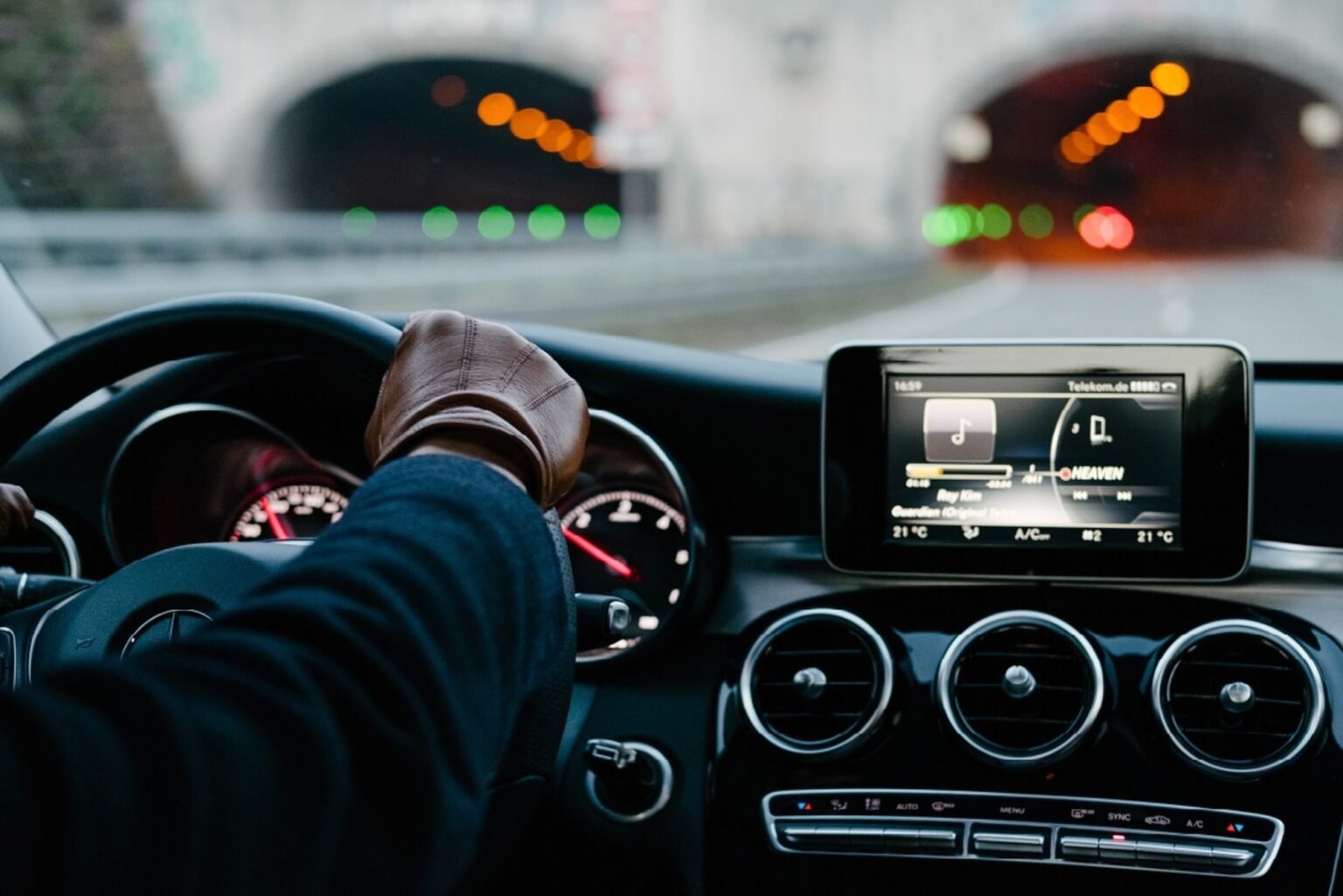 When Did Cars Become Automatic? A Look at Key Milestones.